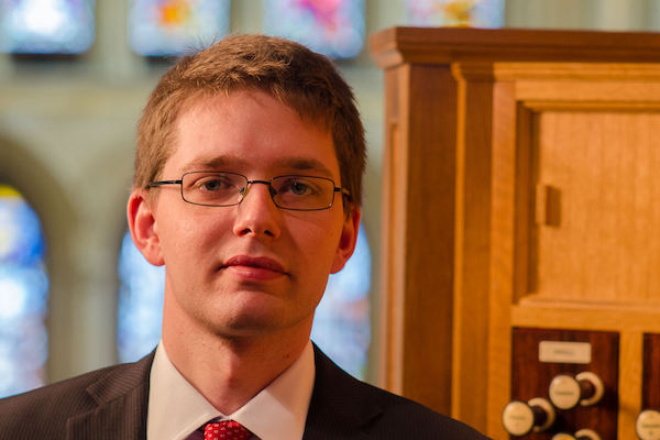 Interpret "Simon Hogan". Alle Alben kaufen oder streamen. | HIGHRESAUDIO