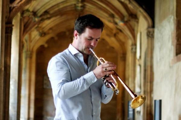 Artist "Simon Desbruslais, Orchestra of the Swan, David Curtis, Kenneth ...